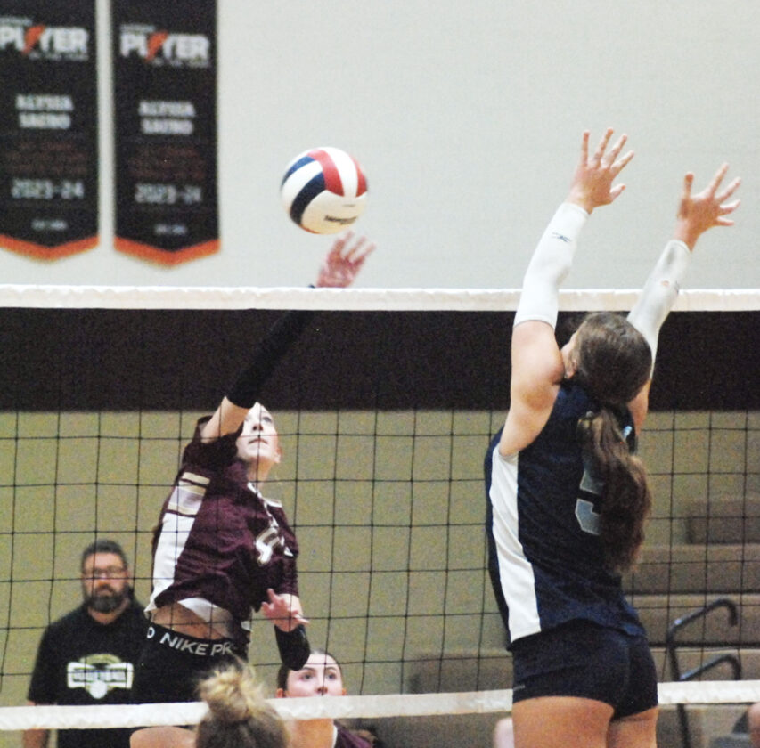 ‘Jackets top Bison, fall to Colts in tri-match | News, Sports, Jobs ...